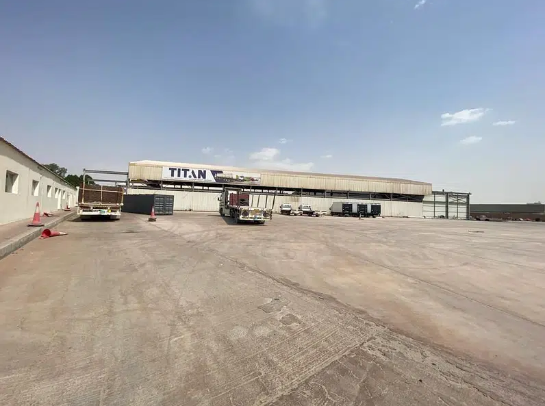 For Rent, A Spacious Factory Facility With Staff Rooms Available in Al ...